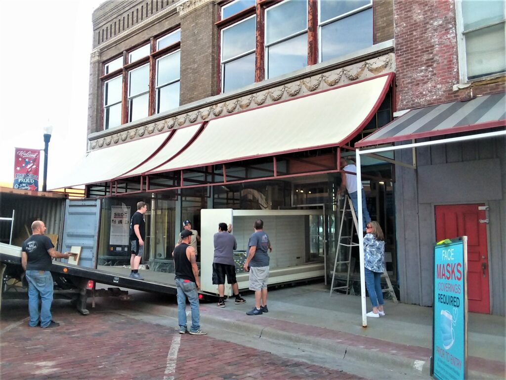 New Employment Help Center Opens in Old Kress Building, Grocery Store ...