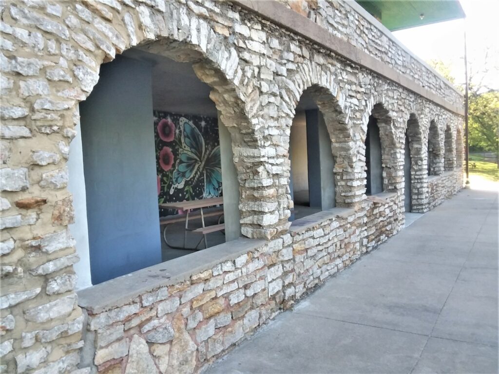 New Mural at Gunn Park by Artist Stephen Toal | Fort Scott Biz