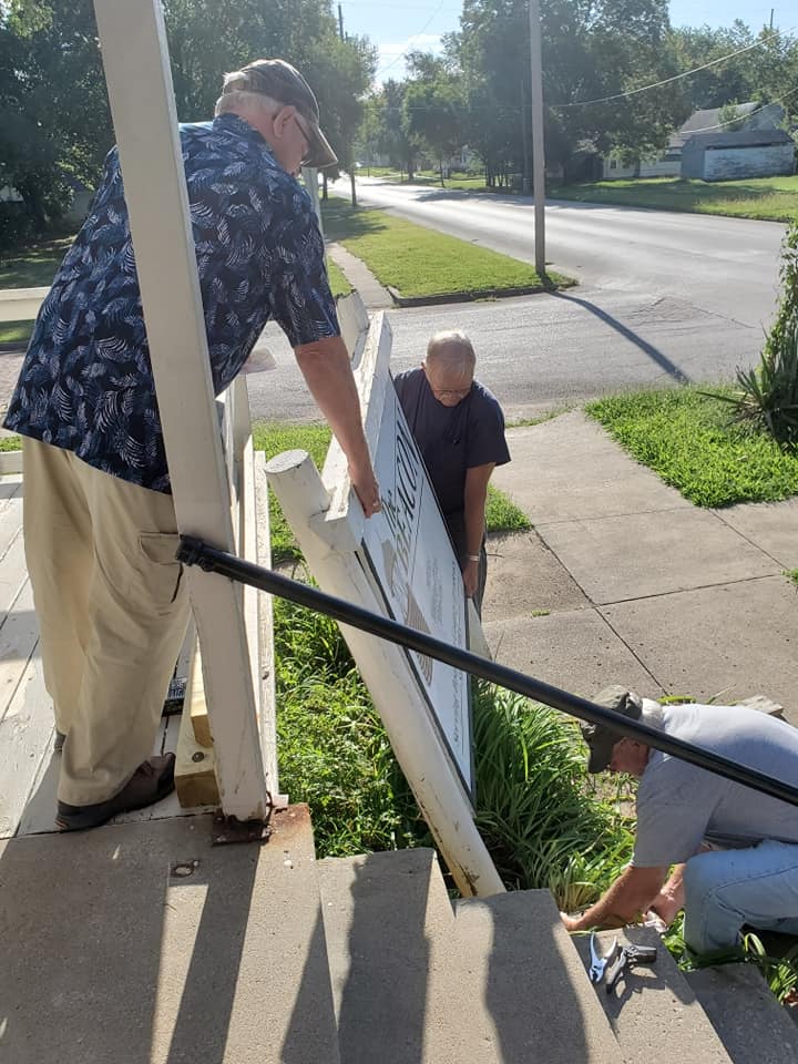 Volunteers Are the Mainstay of The Beacon | Fort Scott Biz