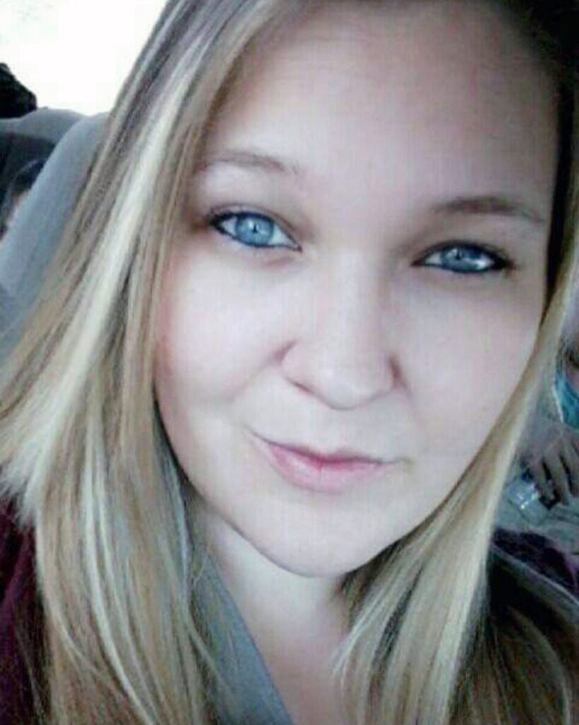 Obituary of Karlie Phillips | Fort Scott Biz