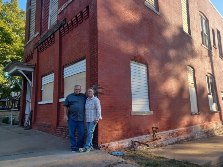Nieces Are Working to Renovate the Payne Building At 6th and Main ...