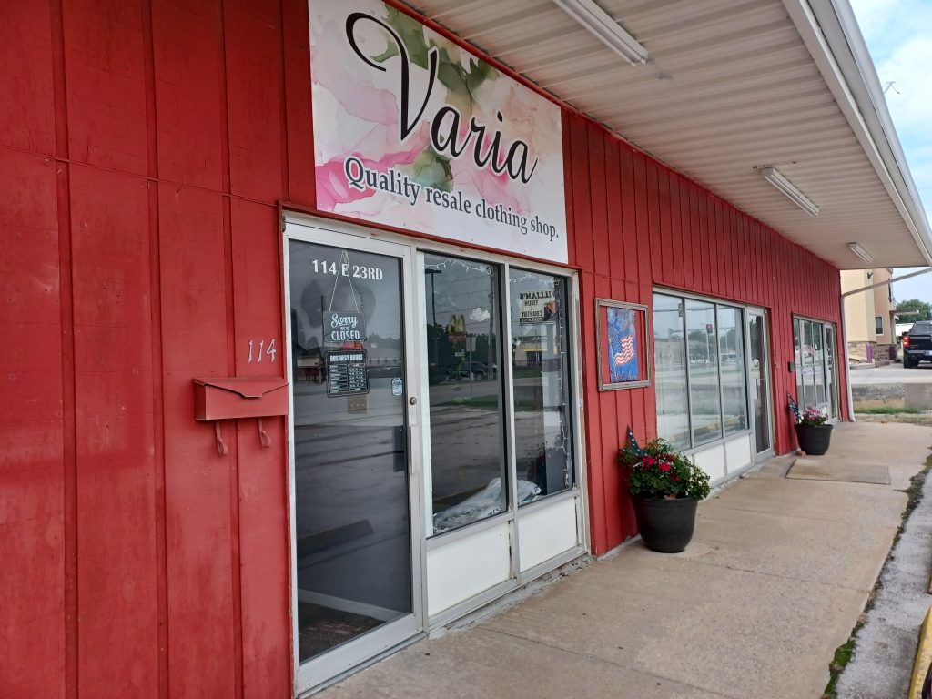 Varia Resale Clothing Store Expands | Fort Scott Biz